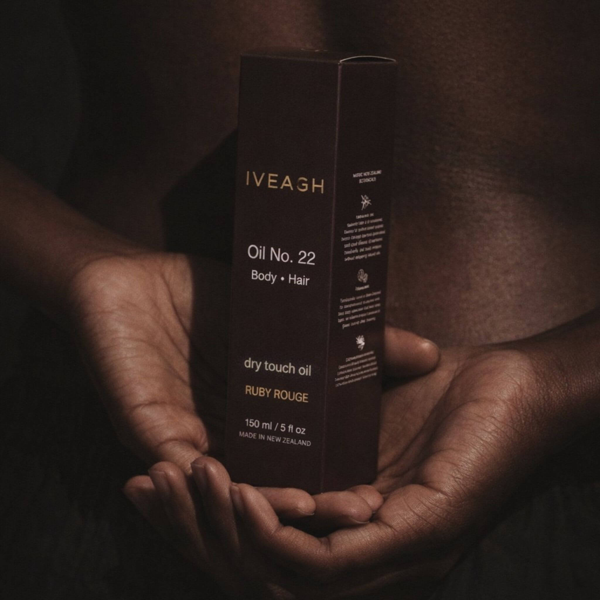 What Is a Dry-Touch Body Oil? | IVEAGH NZ | Oil No.22